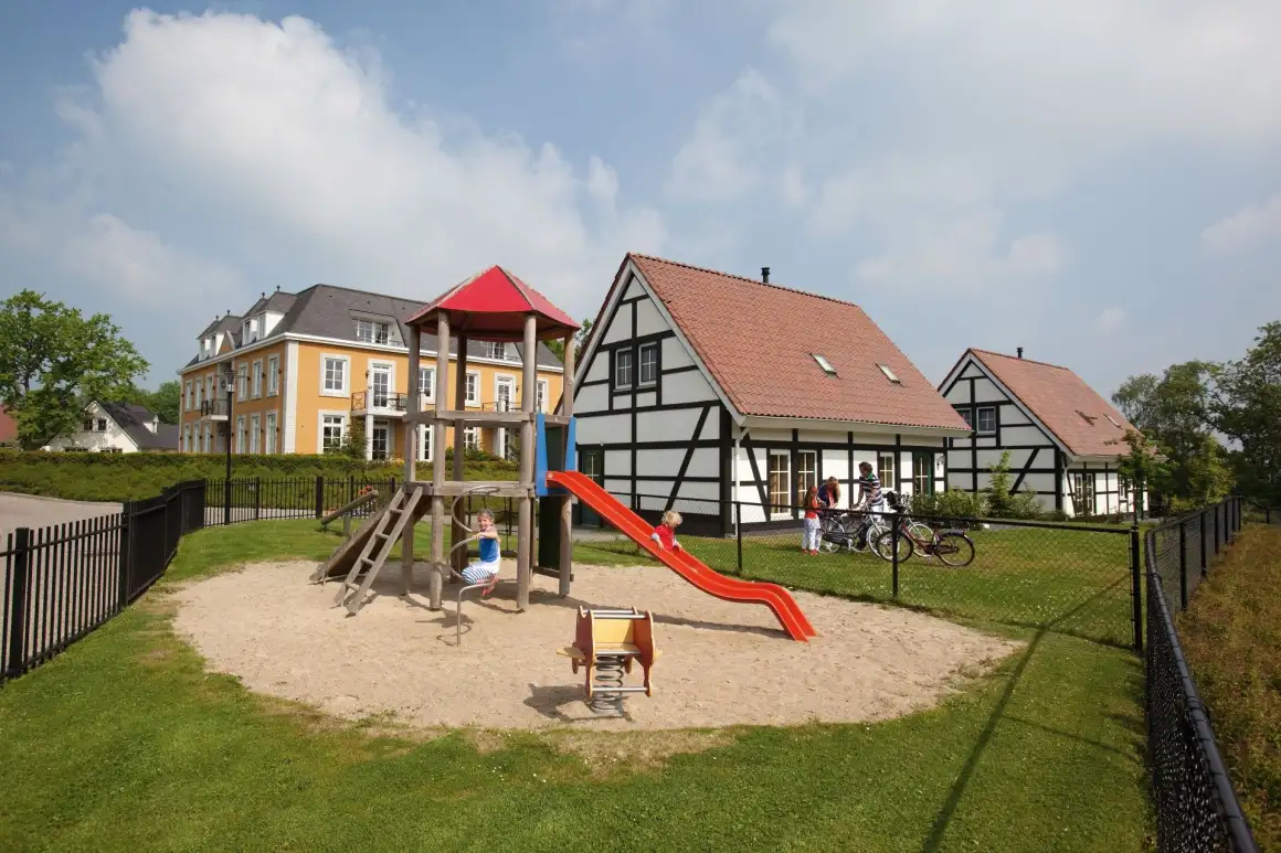 Landal Kasteeldomein De Cauberg kortingen en aanbiedingen acties Kasteeldomein De Cauberg